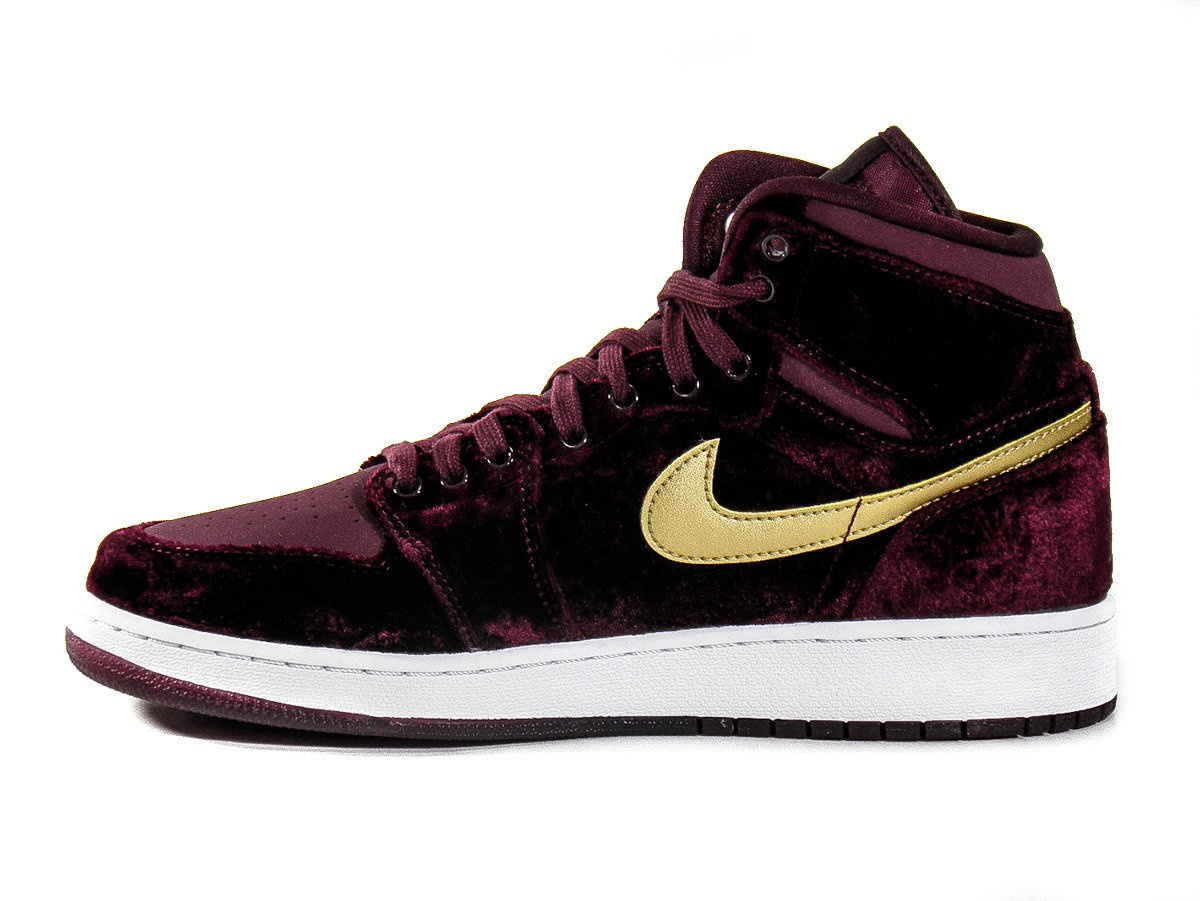Air Jordan 1 Retro High Premium HC GG Velvet Shoes - 832596-640 ...